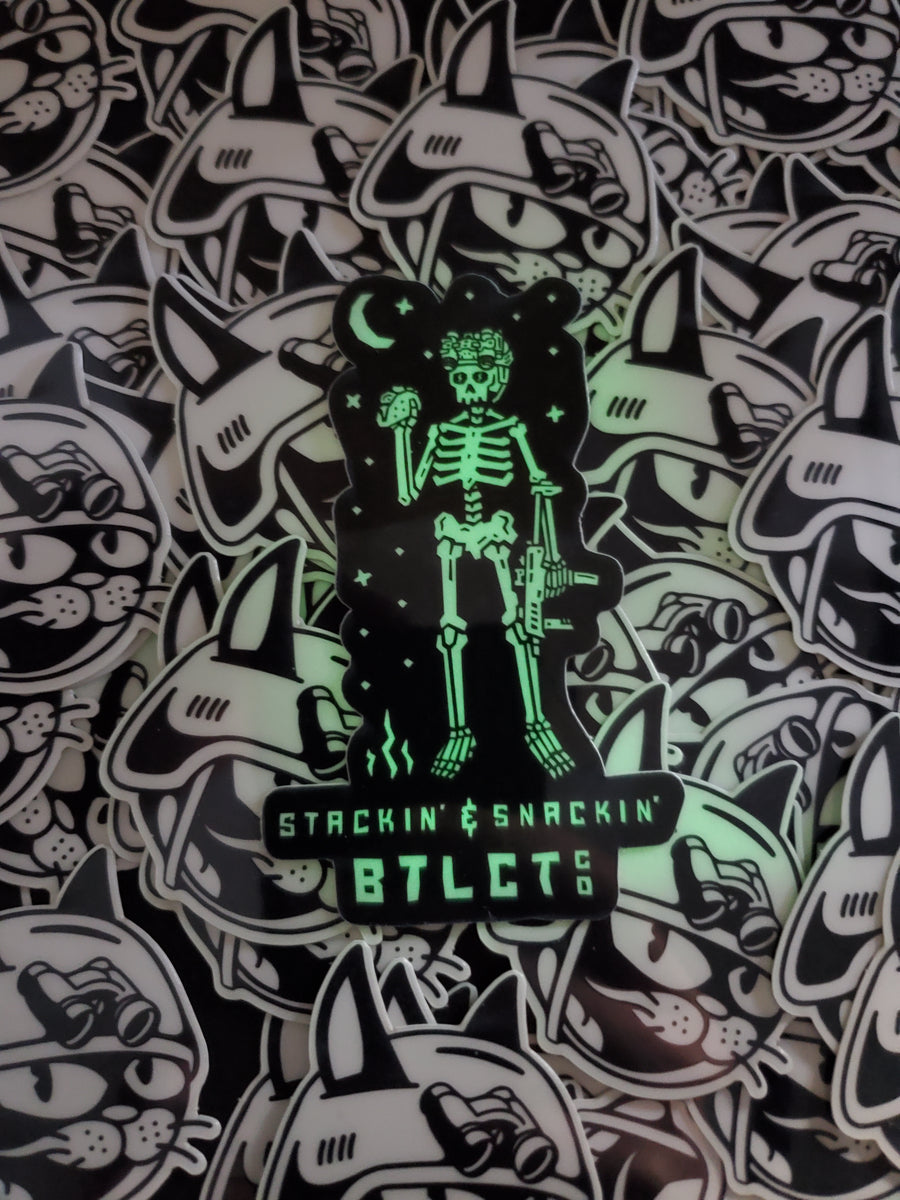 Stackin & Snackin - Sticker – Battle Cat Co.